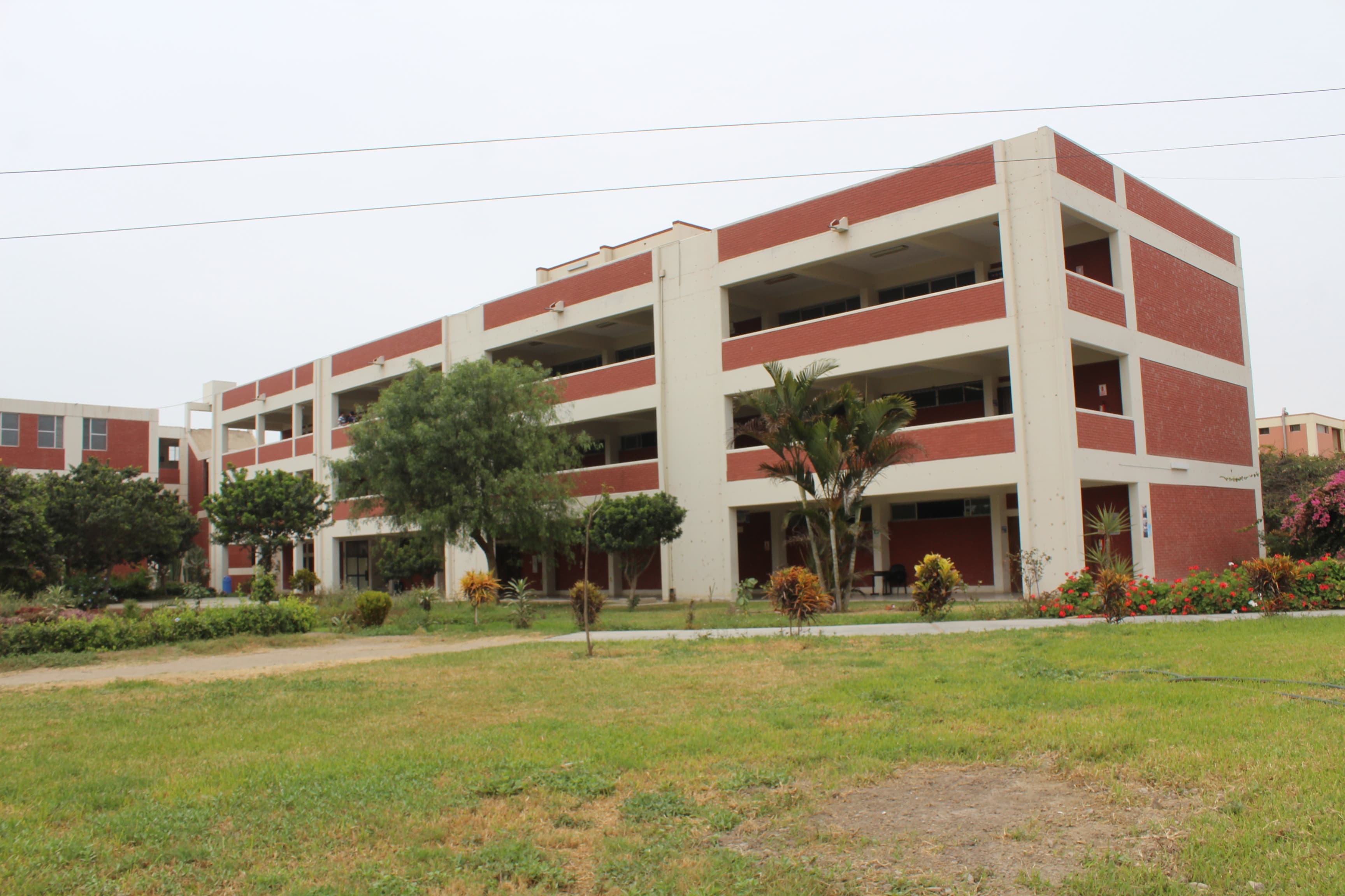 ::UNT:Universidad Nacional de Trujillo::