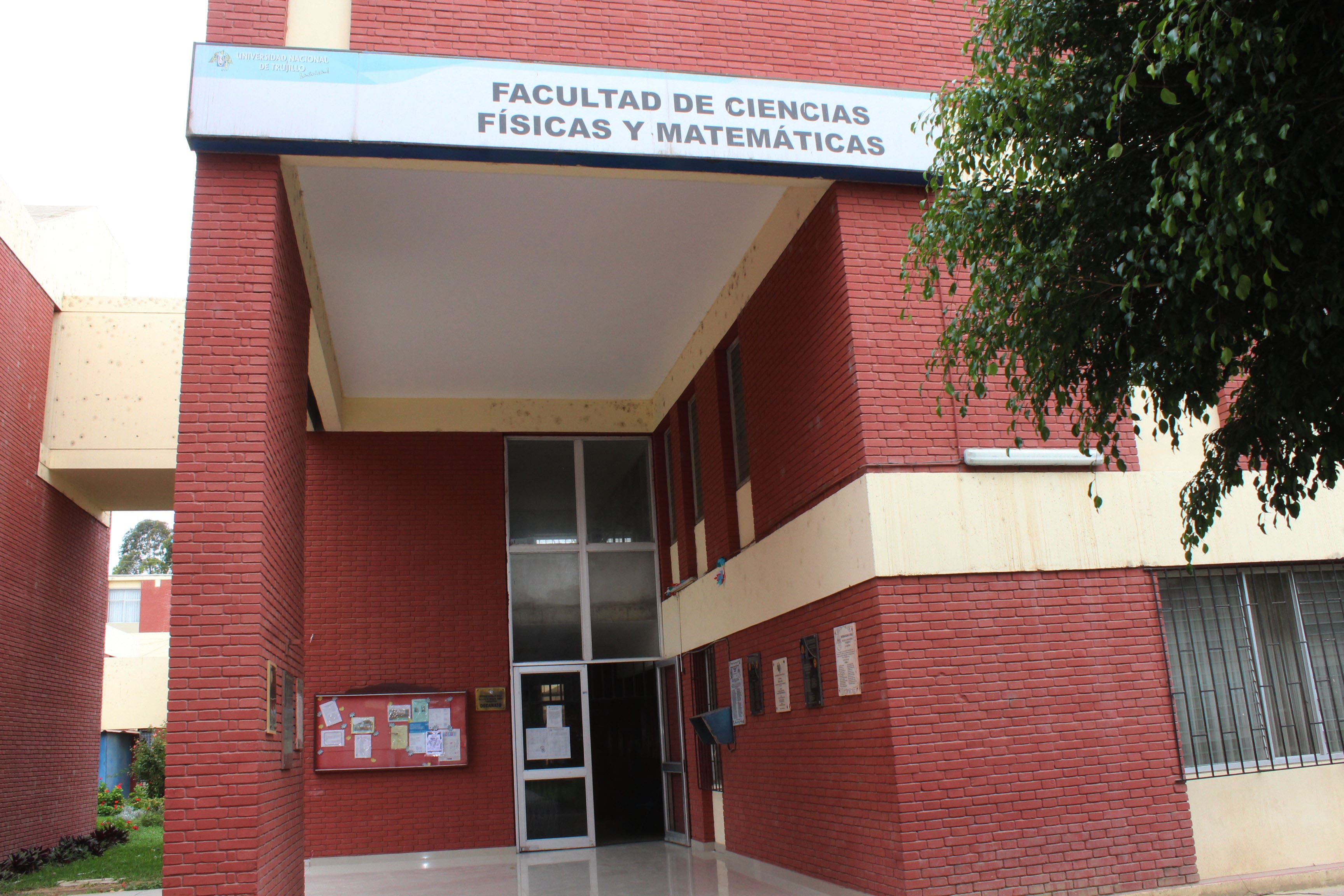 ::UNT:Universidad Nacional de Trujillo::