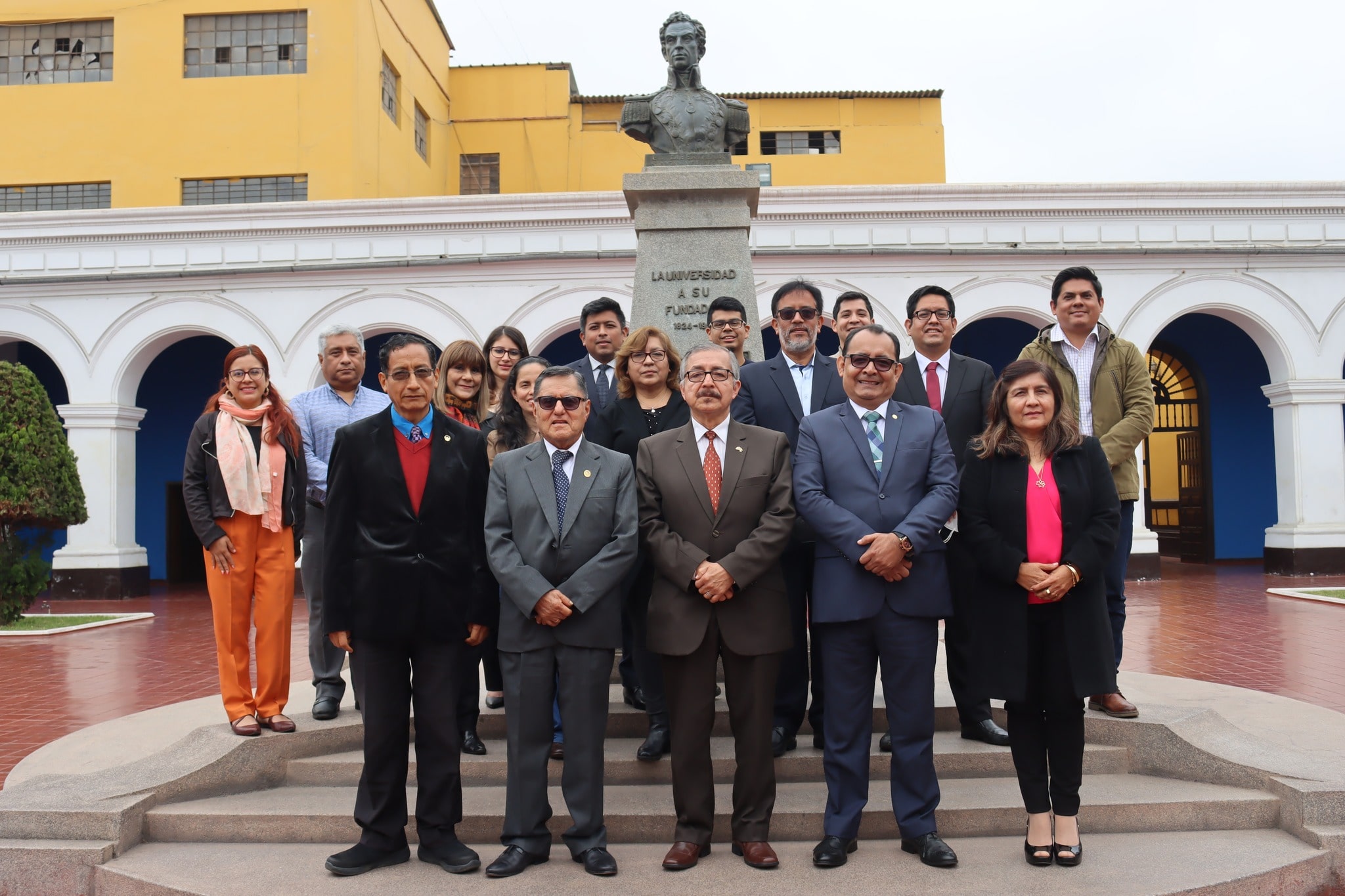 ::UNT:Universidad Nacional de Trujillo::