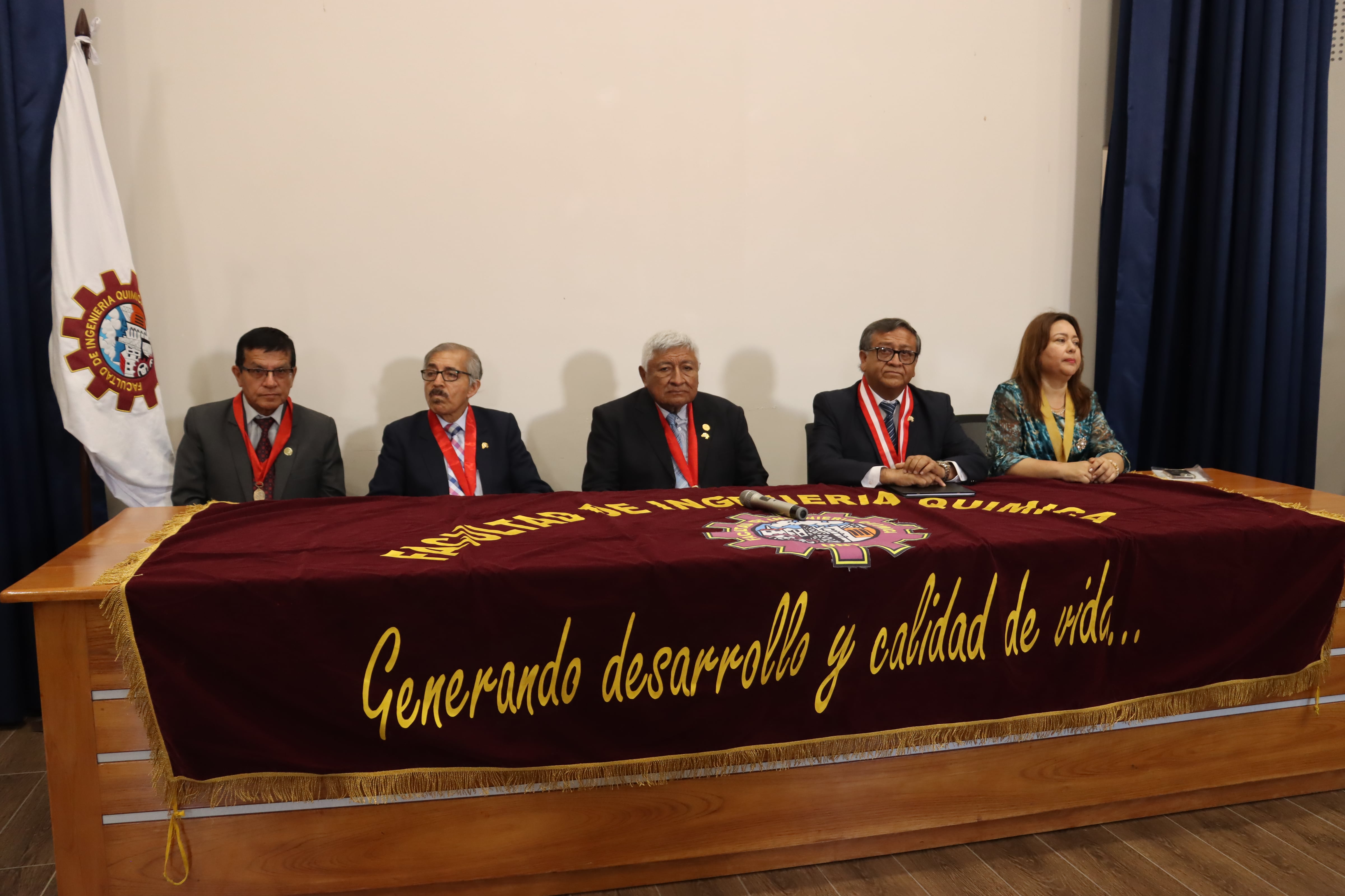 ::UNT:Universidad Nacional de Trujillo::